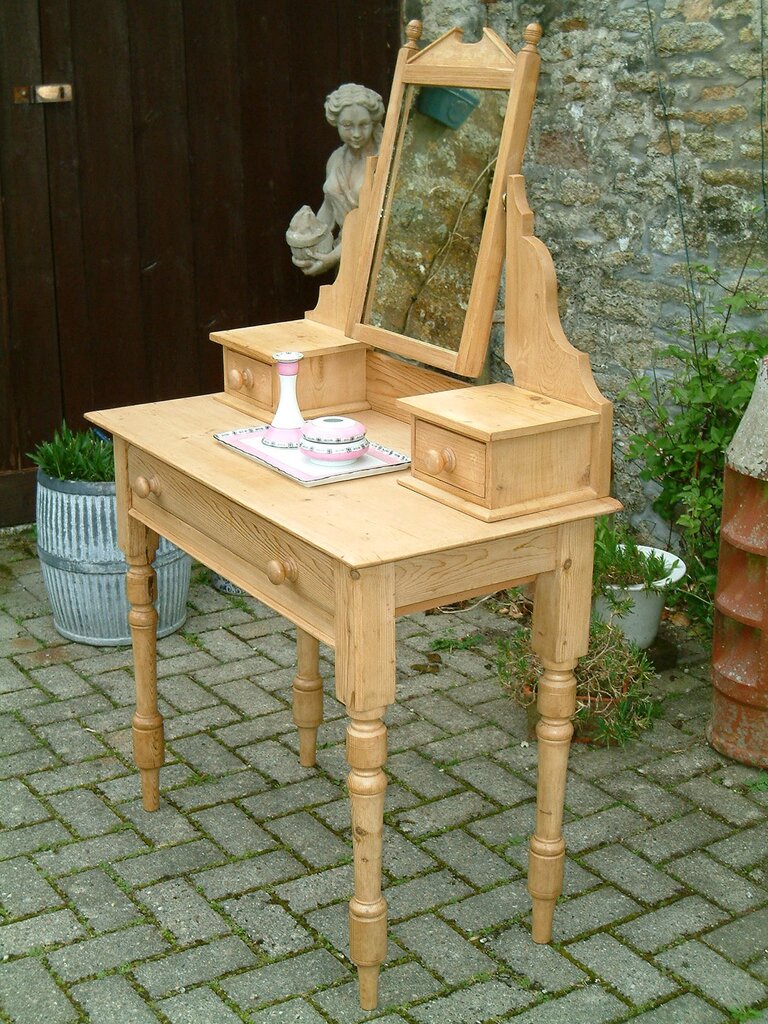 Antique Pine Dressing Table SOLD – S & H Antique Pine Furniture