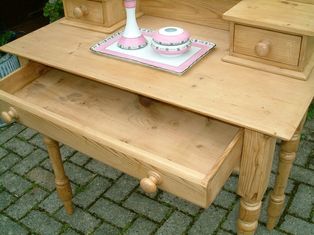 Antique Pine Dressing Table SOLD – S & H Antique Pine Furniture